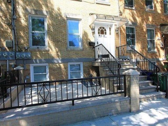 house with 4 bedroom, Middle Village NY DS103626789