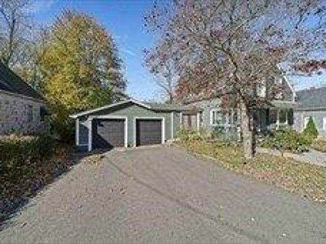 house with 4 bedroom, Middleboro MA ES104789442