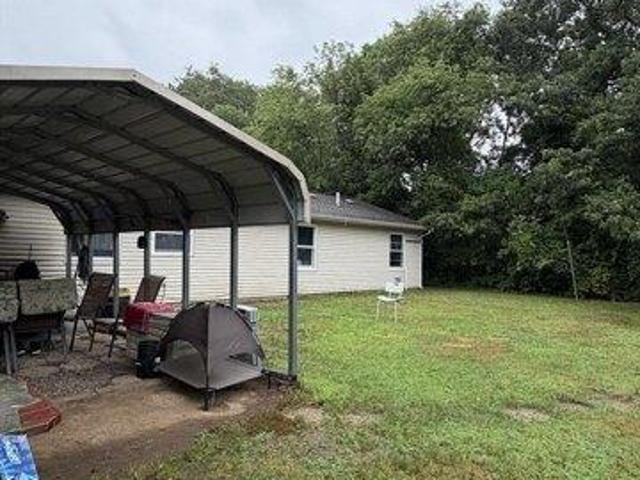 house with 4 bedroom, Middleboro MA ES104789461