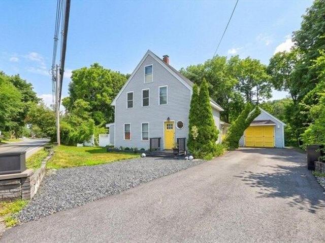 house with 4 bedroom, Middleboro MA ES105116836