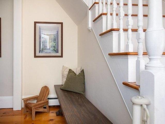 house with 4 bedroom, Middleboro MA ES105175661