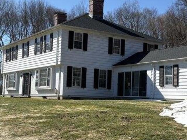 house with 4 bedroom, Middlebury CT DLS101750768