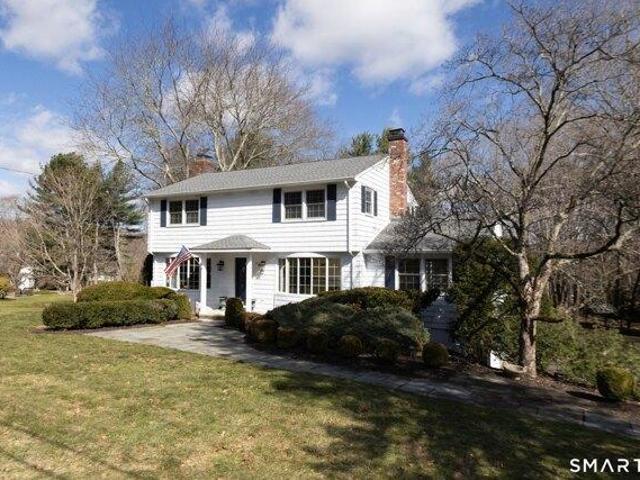 house with 4 bedroom, Middlebury CT DLS102255434