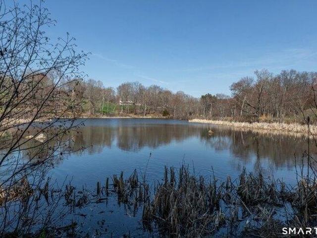 house with 4 bedroom, Middlebury CT DS103434050