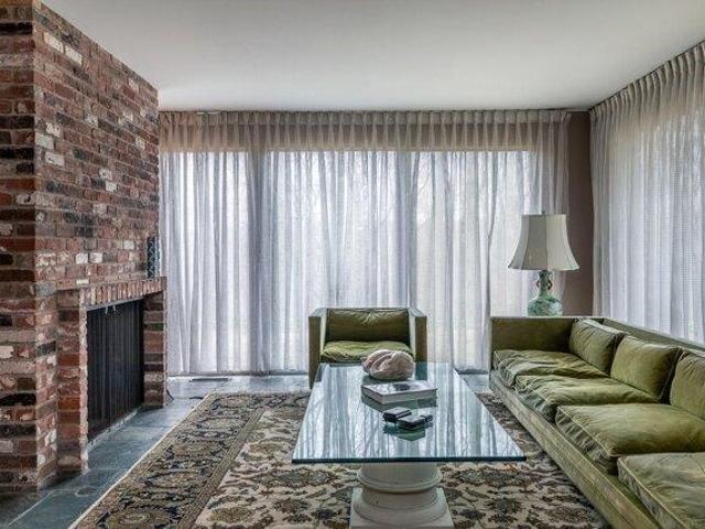 house with 4 bedroom, Middlebury CT DS89344305