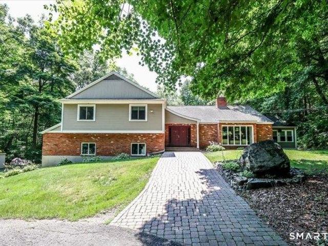 house with 4 bedroom, Middlebury CT ES104851765
