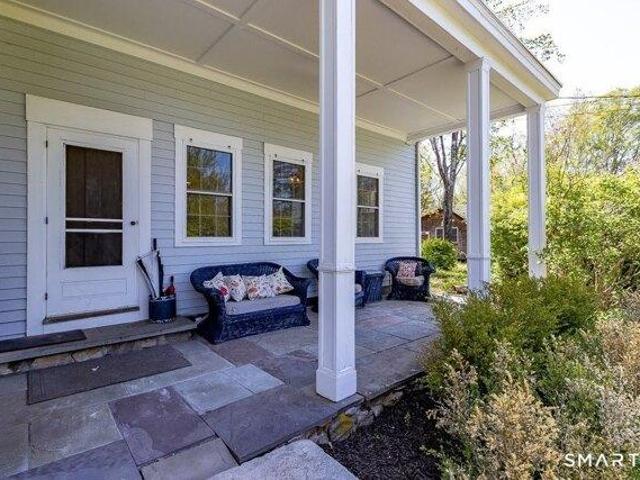 house with 4 bedroom, Middlebury CT ES105173556