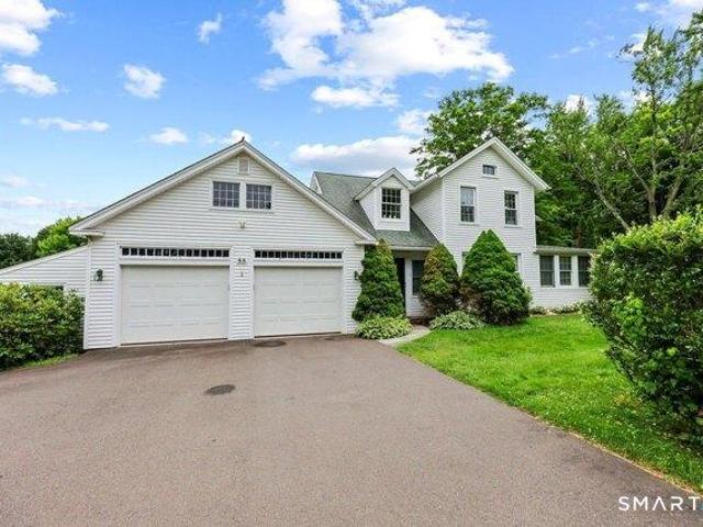 house with 4 bedroom, Middlefield CT DS104150099