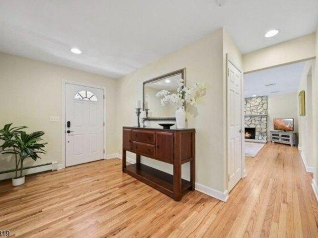 house with 4 bedroom, Midland Park NJ ES104478206