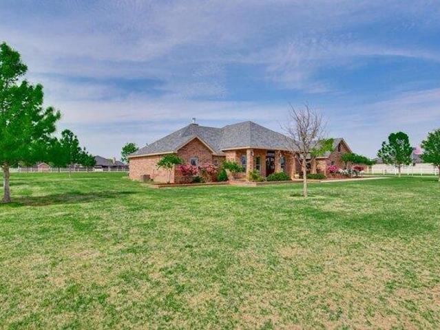 house with 4 bedroom, Midland TX DLS90902801