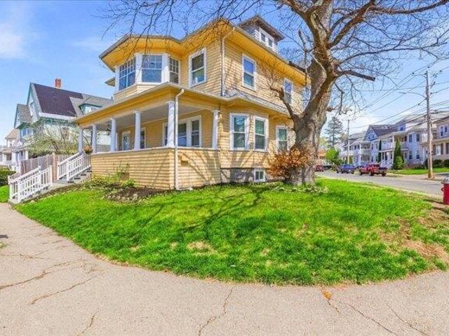 house with 4 bedroom, Milton MA DS102060495