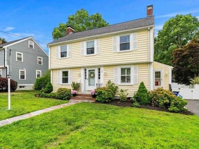 house with 4 bedroom, Milton MA DS104151843
