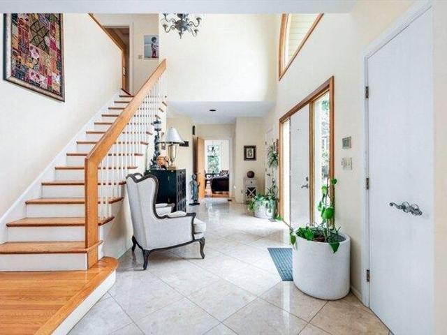 house with 4 bedroom, Milton MA ES103038088