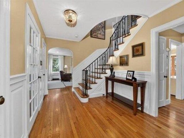 house with 4 bedroom, Milton MA ES103160399