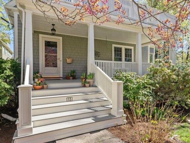 house with 4 bedroom, Milton MA ES103190396