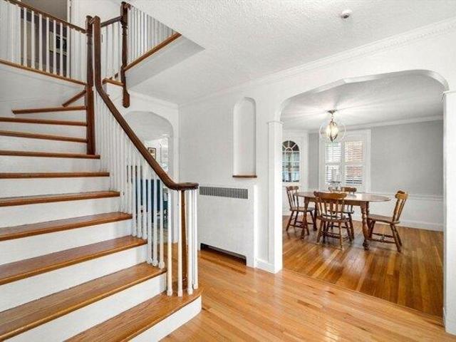 house with 4 bedroom, Milton MA ES104296189