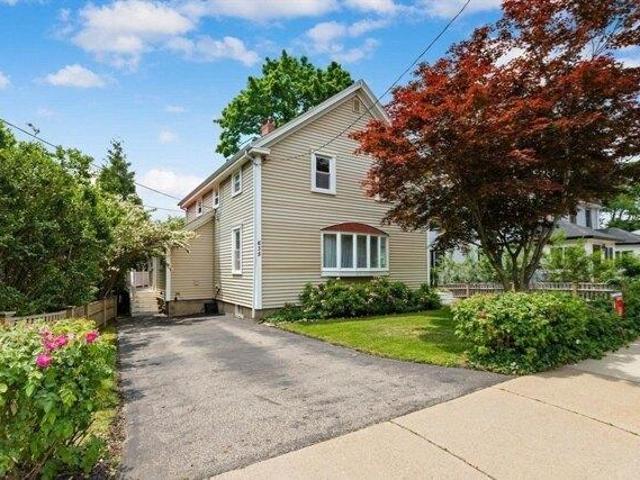 house with 4 bedroom, Milton MA ES105081675
