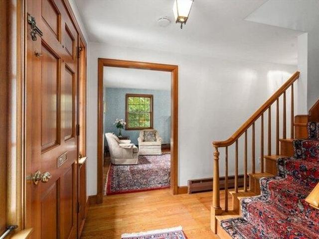 house with 4 bedroom, Milton MA ES105082725