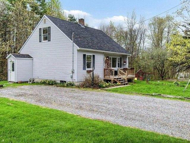 house with 4 bedroom, Milton VT DS102562796