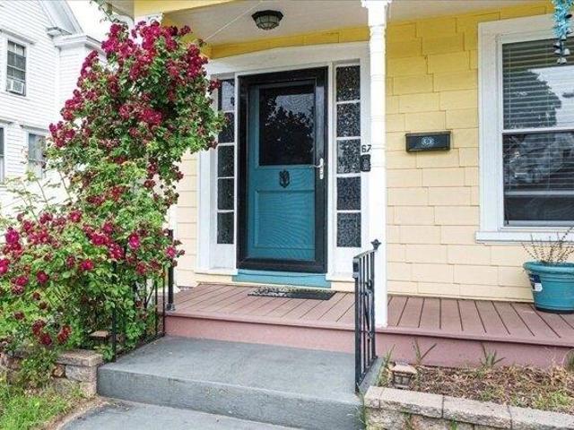 house with 4 bedroom, Milford MA DLS102372438