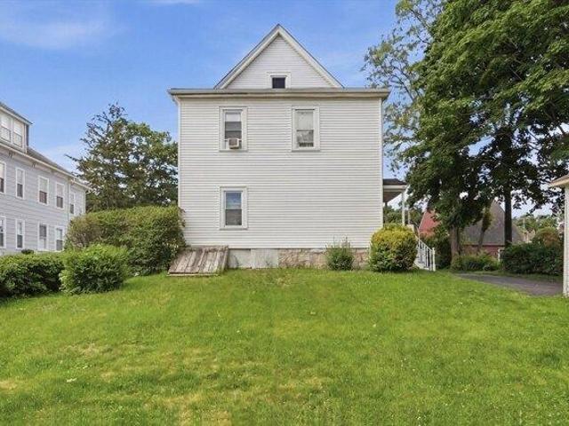 house with 4 bedroom, Milford MA DS103125358