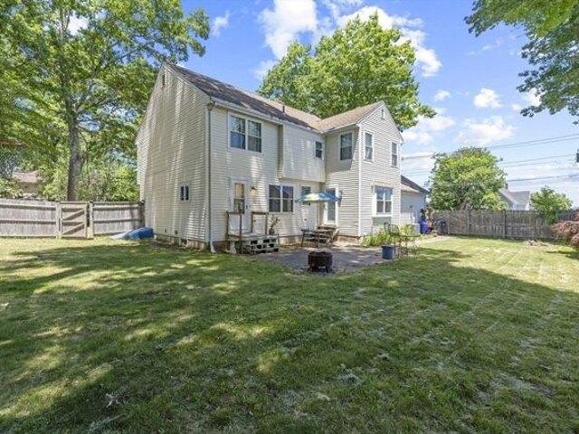 house with 4 bedroom, Milford MA DS103773844