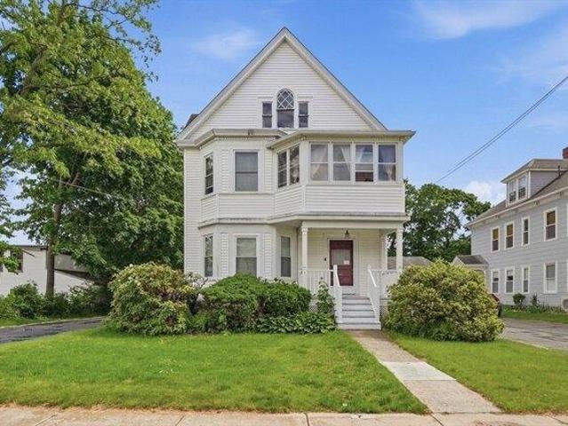 house with 4 bedroom, Milford MA ES104043878