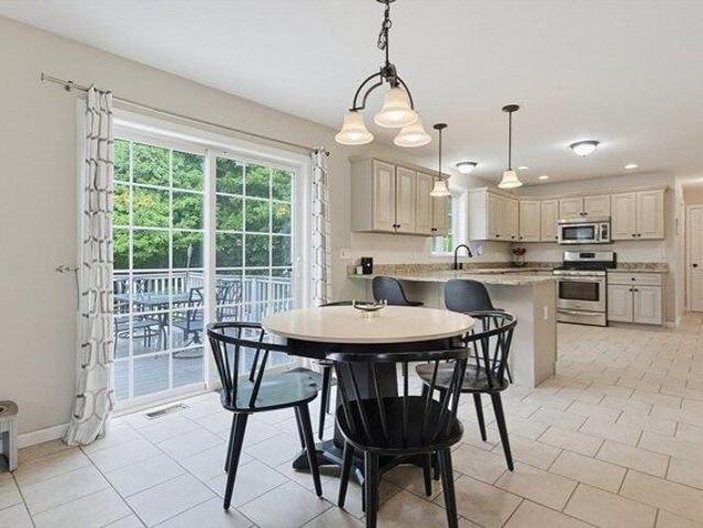 house with 4 bedroom, Milford MA ES105095960