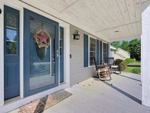 house with 4 bedroom, Milford NH DS104232324