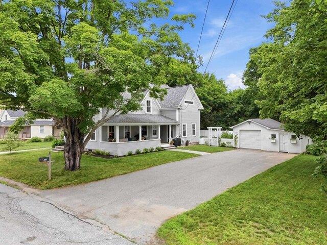 house with 4 bedroom, Milford NH ES105232464