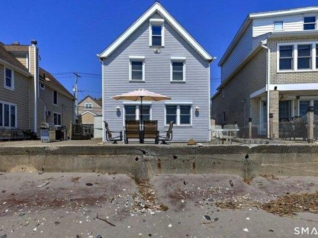 house with 4 bedroom, Milford CT DLS102215572