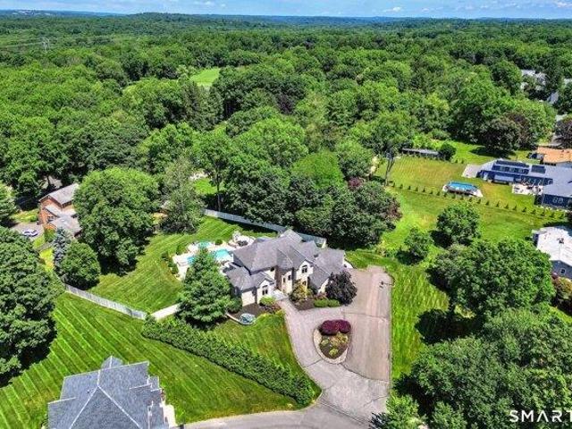 house with 4 bedroom, Milford CT DS104114092
