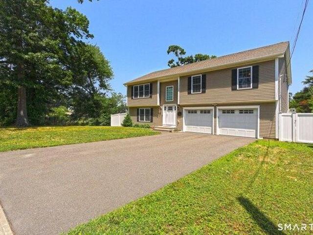 house with 4 bedroom, Milford CT DS104189412