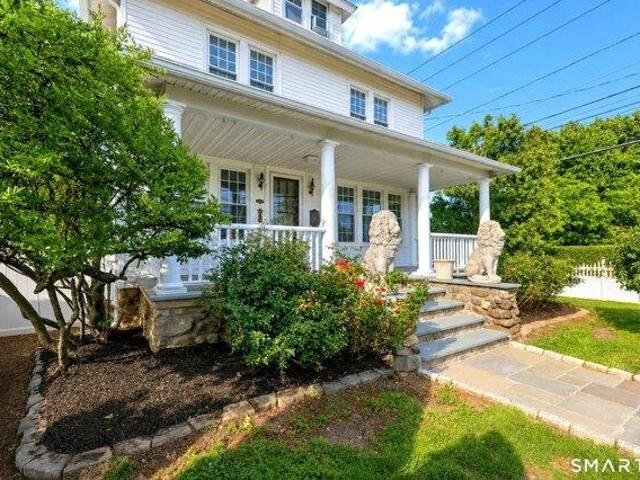 house with 4 bedroom, Milford CT DS104375018
