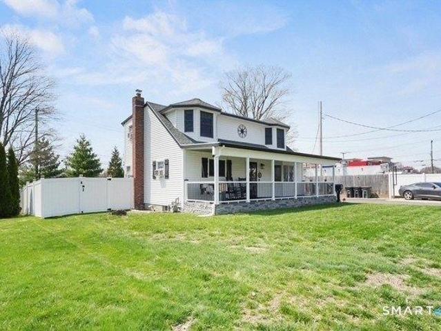 house with 4 bedroom, Milford CT DS102559029