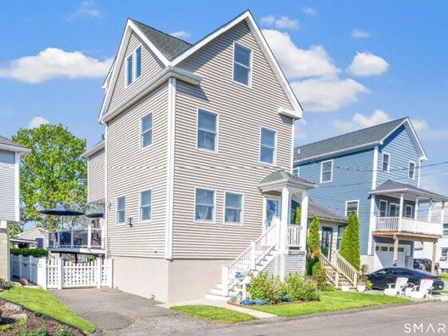 house with 4 bedroom, Milford CT DS102761285