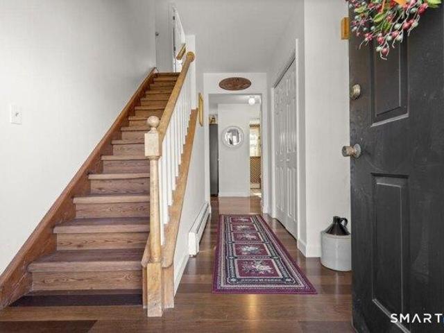 house with 4 bedroom, Milford CT DS103073329