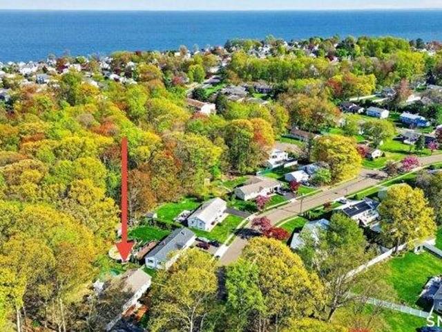 house with 4 bedroom, Milford CT DS103162690