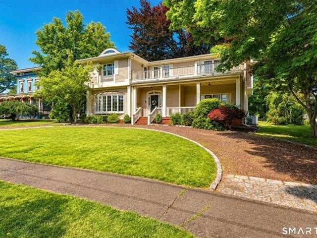 house with 4 bedroom, Milford CT DS103432428