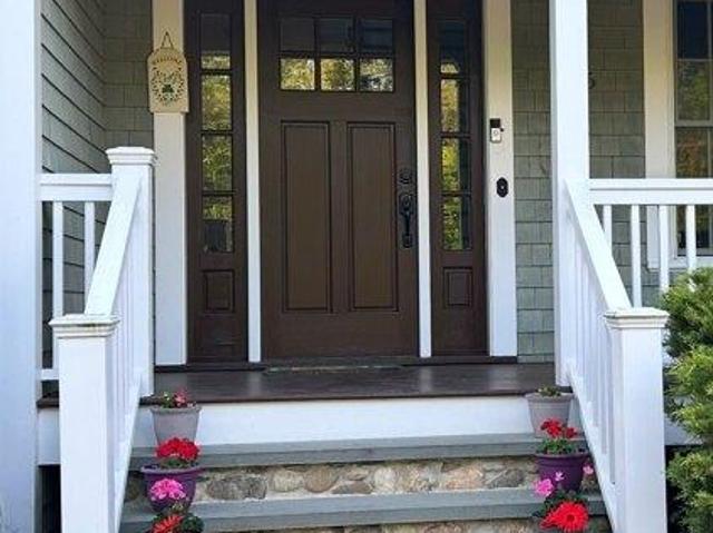 house with 4 bedroom, Milford CT DS103499608