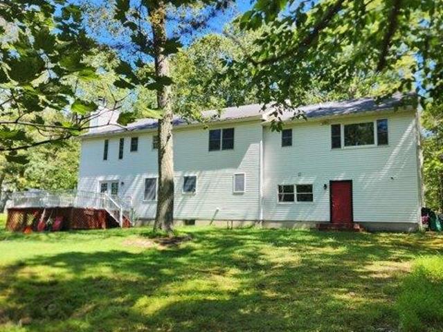 house with 4 bedroom, Milford PA ES104907012