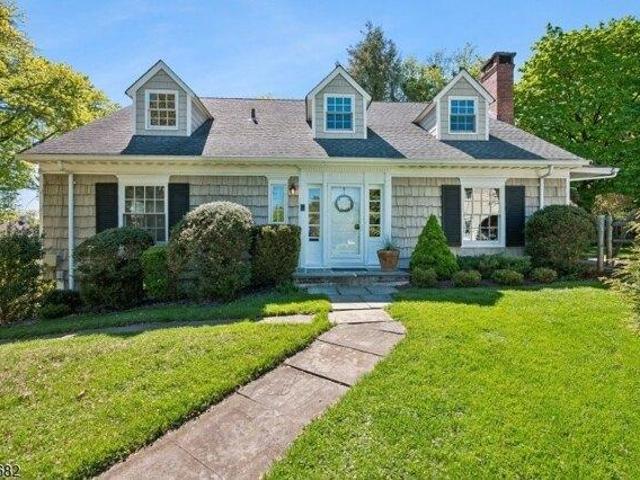 house with 4 bedroom, Millburn NJ DLS101859374