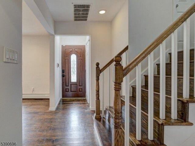 house with 4 bedroom, Millburn NJ DLS102214913