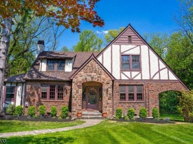 house with 4 bedroom, Millburn NJ DS103600813