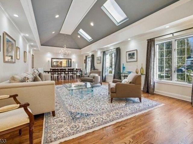 house with 4 bedroom, Millburn NJ ES103666067