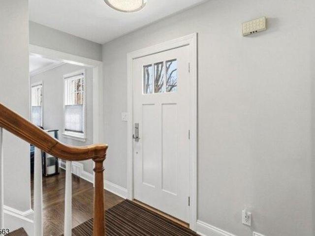 house with 4 bedroom, Millburn NJ ES104809439