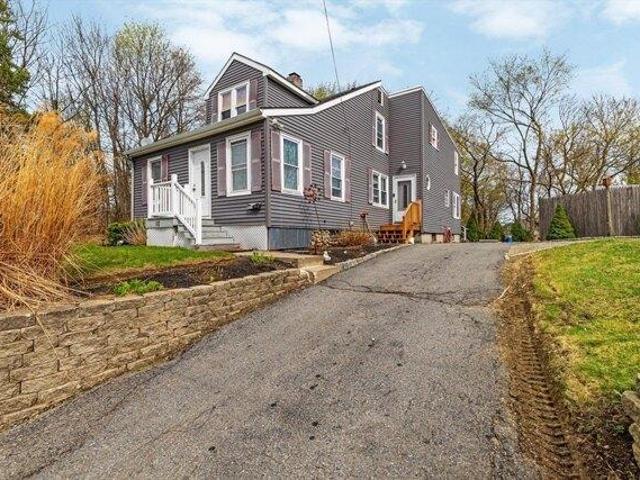 house with 4 bedroom, Millbury MA DS103020736