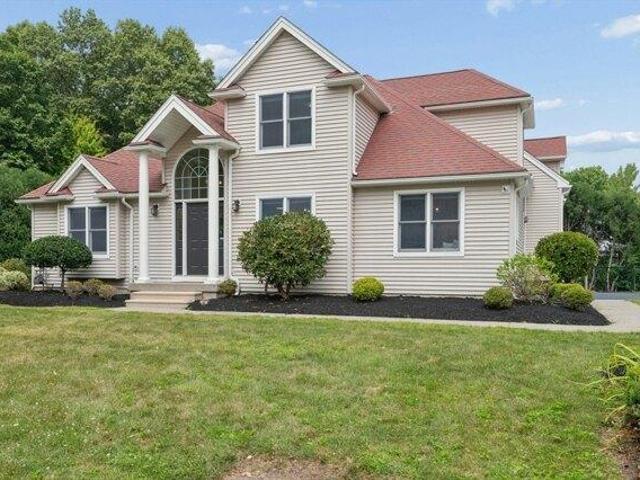 house with 4 bedroom, Millbury MA ES104760555