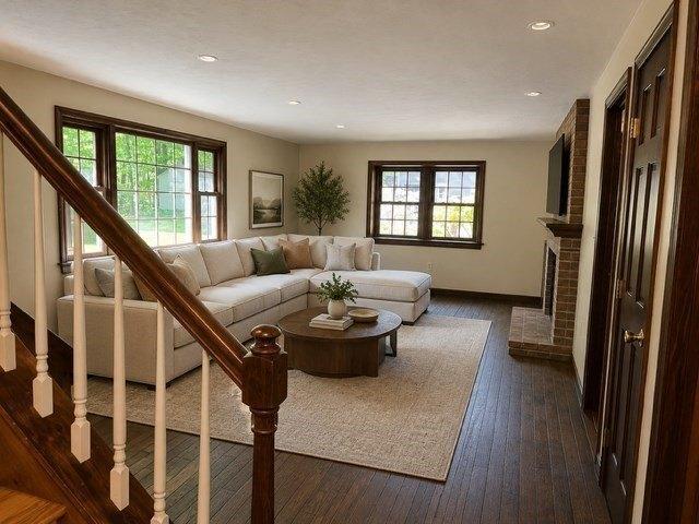 house with 4 bedroom, Millbury MA ES105140370