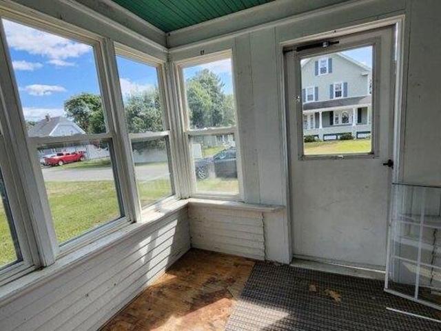 house with 4 bedroom, Millinocket ME DLS102025816